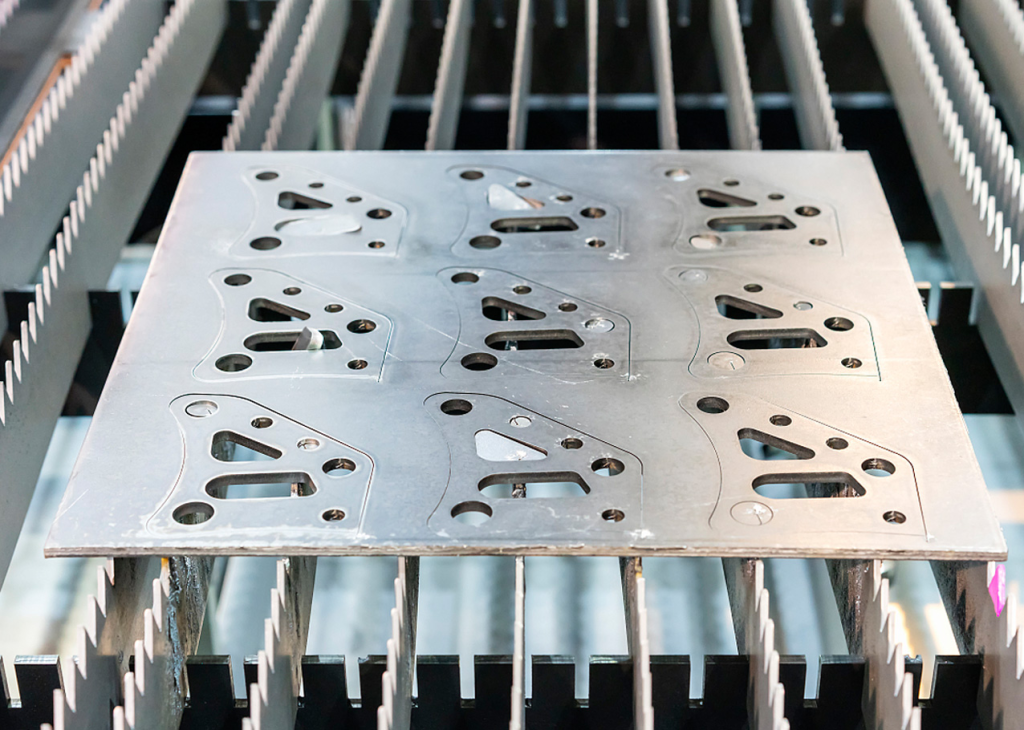 A Comprehensive Guide to Cutting Stainless Steel Plates Safely and ...